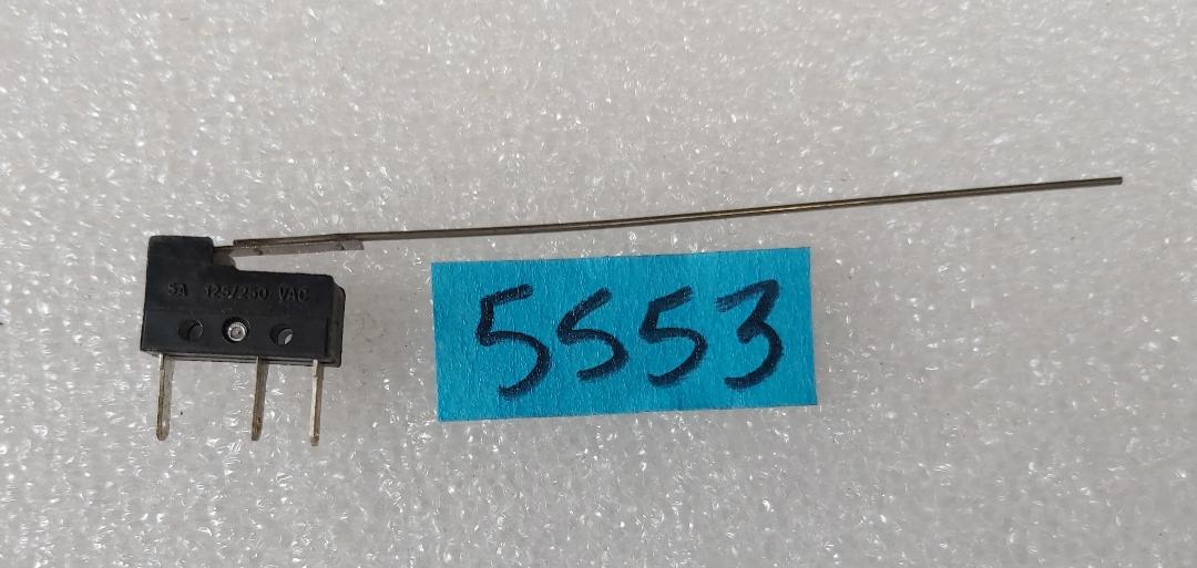 Pinball Machine UNIVERSAL MICRO WIRE GATE SWITCH with ADJ. 4" ARM (5553 ...